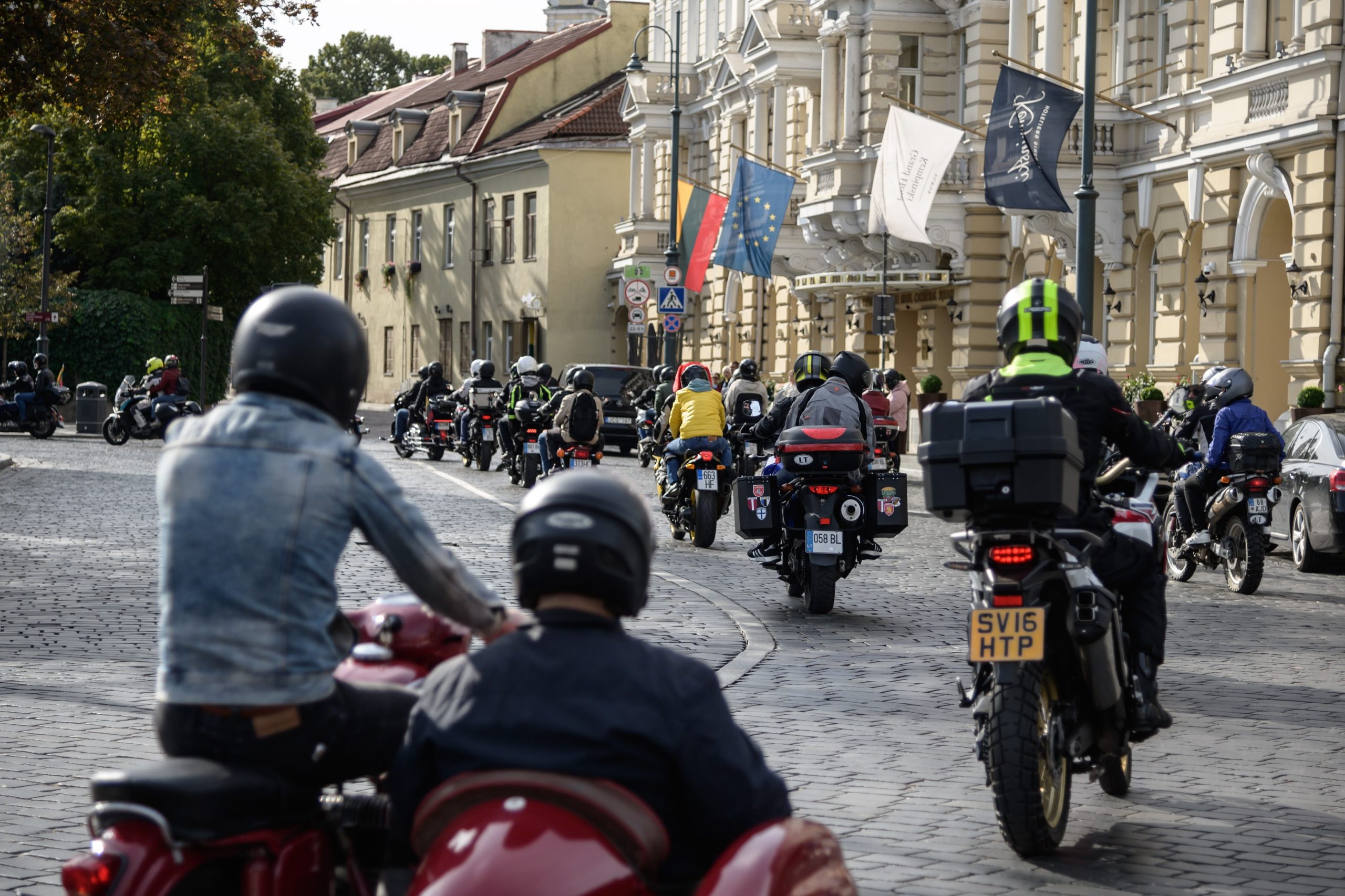 Nuo kovo 1-osios į kelius išrieda motociklai: ko nepamiršti ir kaip ... Nuo kovo 1-osios į kelius išrieda motociklai: ko nepamiršti ir kaip ...